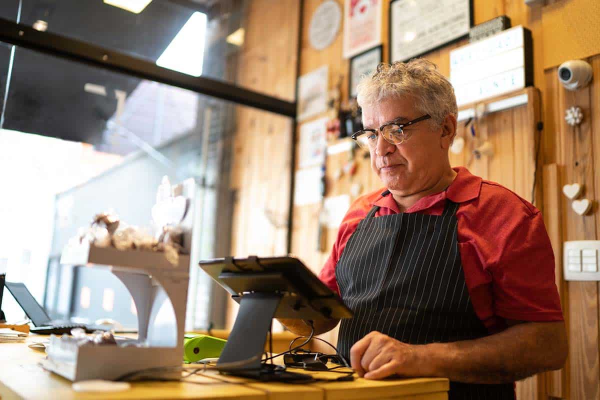 What It Takes to Own a Fast-Casual Restaurant Franchise